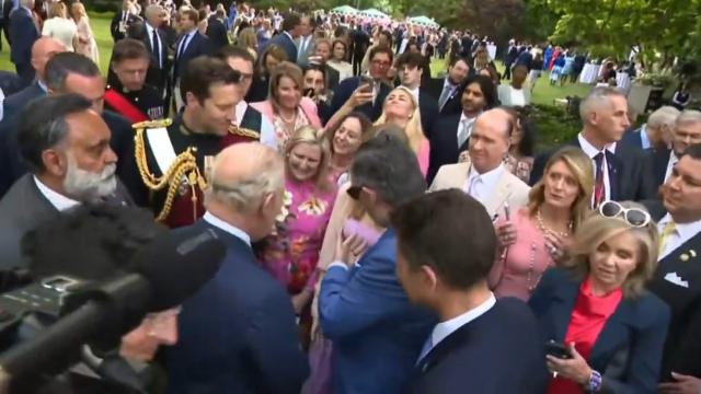 Ted Cruz Introduces King Charles to His Daughters — The Wholesome ...